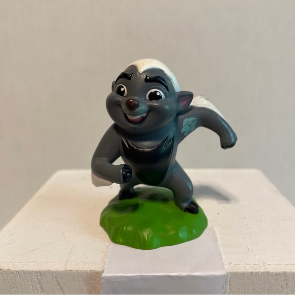 Disney | Toys | The Lion Guard Bunga Badger Figure Toy Cake Topper ...